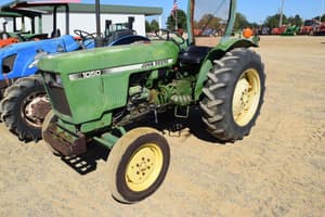 SOLD - JD 1050 ROPS 2WD Tractors with 1,970 Hrs | Tractor Zoom