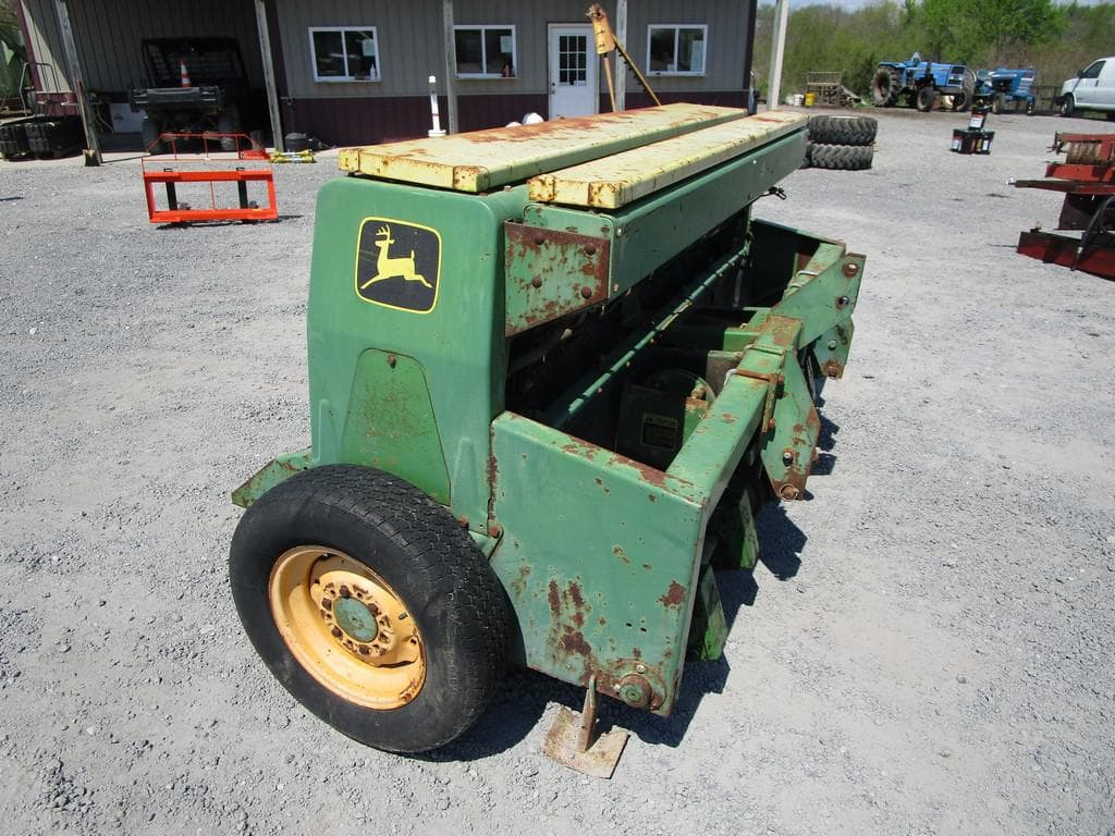John Deere 1500 Planting Grain Drills for Sale | Tractor Zoom