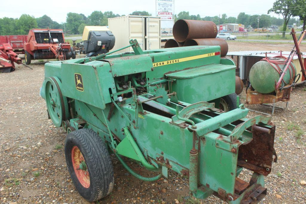 John Deere 327 Hay and Forage Balers - Square for Sale | Tractor Zoom