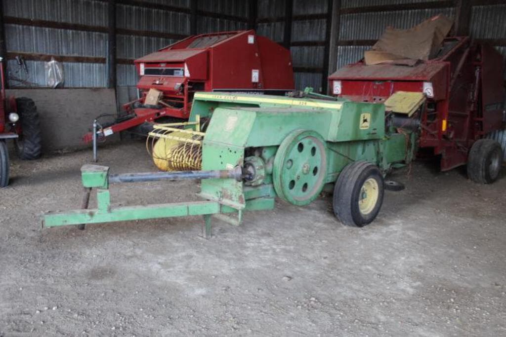 John Deere 336 Hay and Forage Balers - Square for Sale | Tractor Zoom