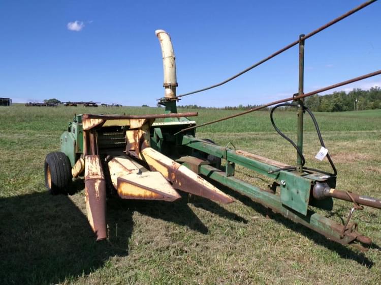 John Deere 3940 Harvesting Forage Harvesters - Pull Type for Sale ...