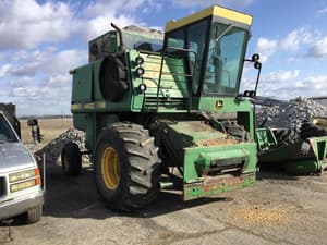 SOLD - JD 4420 Combine Combines with --- Hrs | Tractor Zoom
