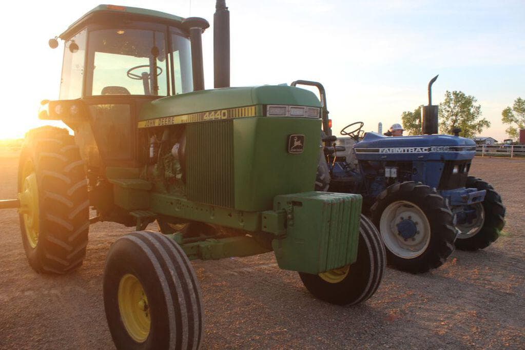 John Deere 4440 Tractors 100 to 174 HP for Sale | Tractor Zoom