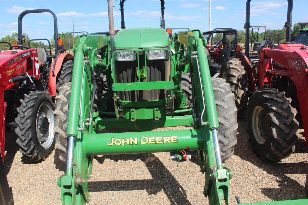 John Deere 5100E Tractors 100 to 174 HP for Sale | Tractor Zoom