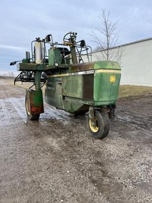 SOLD - JD 6000 Sprayer Open Station Chemical Applicators with 40 ft ...
