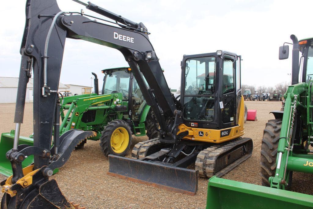 Tractor Zoom - John Deere 60G