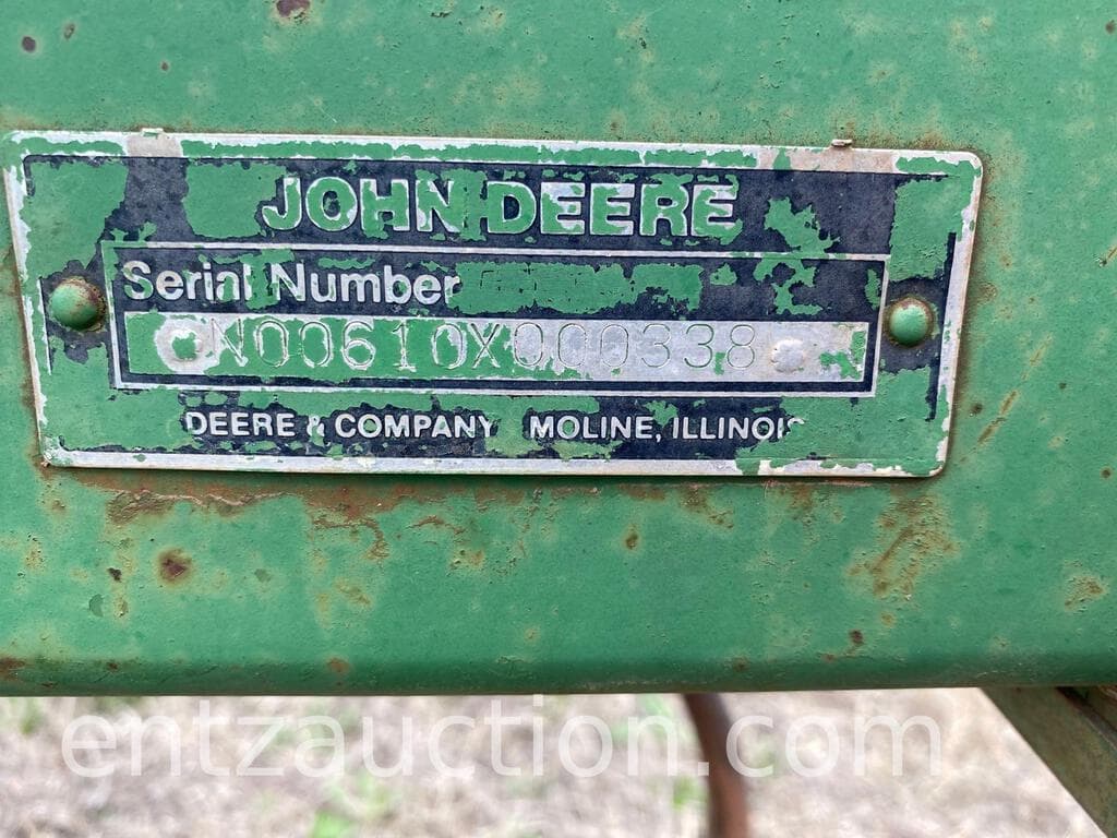 John Deere 610 Tillage Chisel Plows for Sale | Tractor Zoom