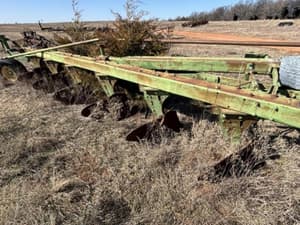 SOLD - John Deere 616 Lot No. 7 Tillage with 6 Bottoms | Tractor Zoom