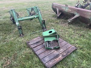 SOLD - JD 620 LOADER NO BUCKET Other Equipment | Tractor Zoom