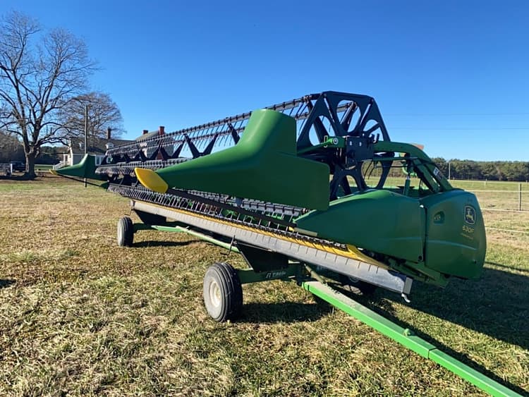 John Deere 630F Harvesting Headers - Platform for Sale | Tractor Zoom