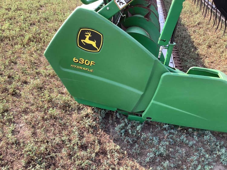 John Deere 630F Harvesting Headers - Platform for Sale | Tractor Zoom
