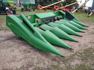 SOLD - John Deere 693 Lot No. 39A Harvesting with 6 Rows | Tractor Zoom