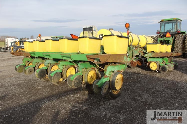 John Deere 7000 Planting Planters for Sale | Tractor Zoom