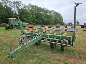 SOLD - John Deere 7000 Lot No. 22 Planting with 6 Rows | Tractor Zoom