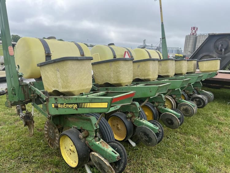 John Deere 7000 Planting Planters for Sale | Tractor Zoom