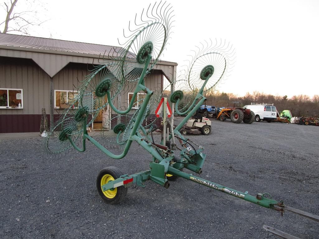 John Deere 702 Hay and Forage Hay - Rakes/Tedders for Sale | Tractor Zoom