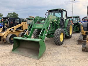 SOLD - JD 7230 CHA/4WD/2010H/LDR/PWR QUAD Lot No. 3695 Tractors with ...