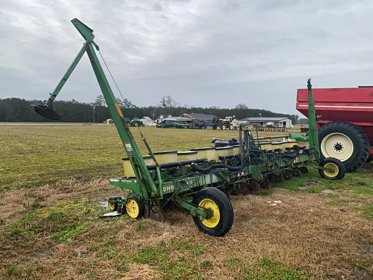 John Deere 7300 Planting Planters for Sale | Tractor Zoom