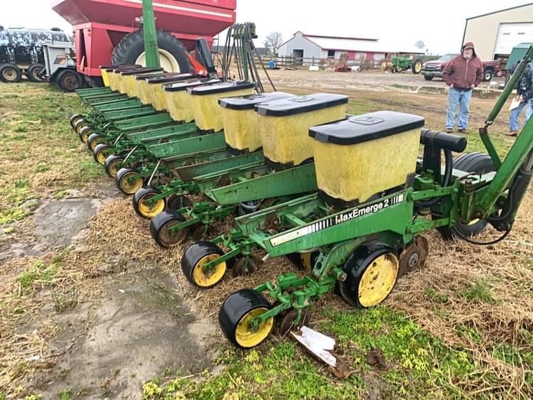 John Deere 7300 Planting Planters for Sale | Tractor Zoom