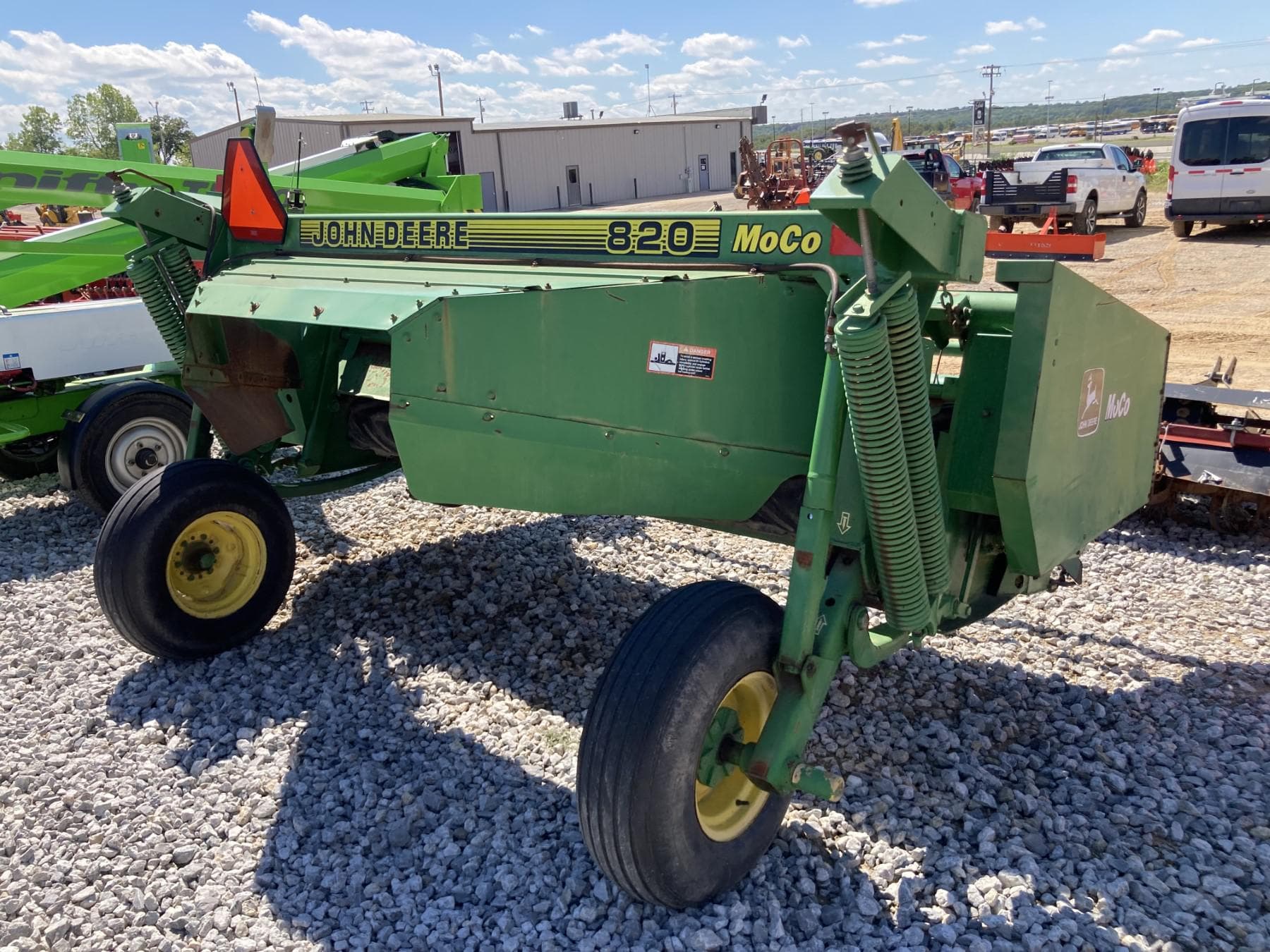 John Deere 820 Hay and Forage Mowers - Conditioner for Sale | Tractor Zoom