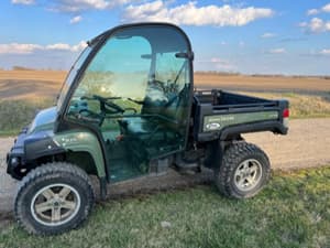 SOLD - JD 825I Gator Other Equipment with 1,231 Hrs | Tractor Zoom