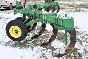 SOLD - JD 915 HD 11 Shank Subsoiler Tillage with 11 Shanks | Tractor Zoom