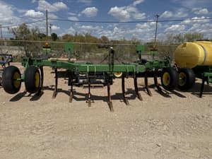 SOLD - John Deere 915 Lot No. 30 Tillage with --- Shanks | Tractor Zoom