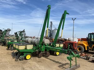 SOLD - John Deere 7000 Lot No. 57700 Planting with 12 Rows | Tractor Zoom