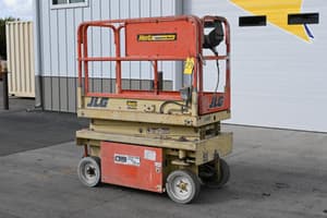 SOLD - JLG 1532E Scissor Lift Construction with --- Hrs | Tractor Zoom