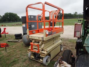 SOLD - JLG 1932 E2 Scissor Lift Construction with --- Hrs | Tractor Zoom