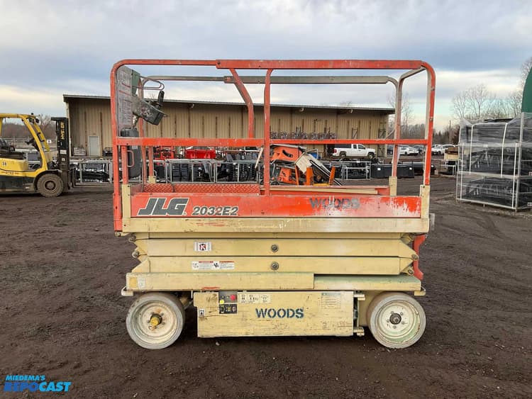 JLG 2032E2 Construction Aerial Lifts for Sale | Tractor Zoom