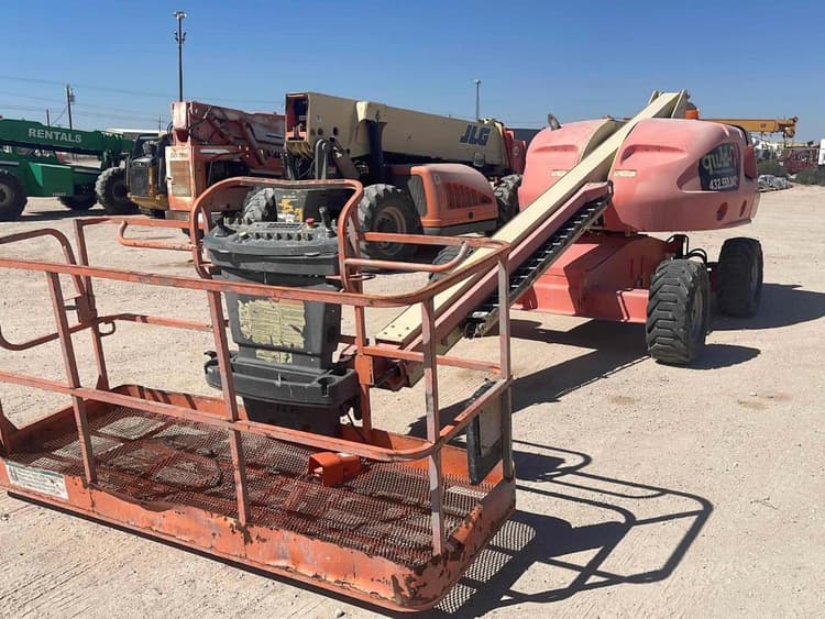 SOLD - JLG 400S Construction Aerial Lifts | Tractor Zoom