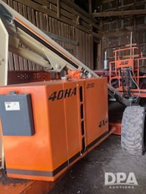 SOLD - JLG 40HA Lot No. 74 Construction with 1,651 Hrs | Tractor Zoom