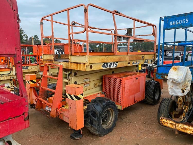 SOLD - JLG 40RTS Construction Aerial Lifts | Tractor Zoom