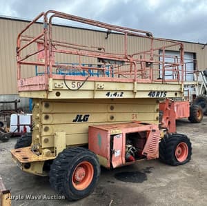 SOLD - JLG 40RTS Lot No. DV9861 Construction with 6,835 Hrs | Tractor Zoom