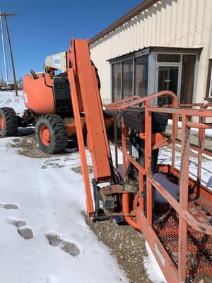 SOLD - JLG 600AJ man lift - Diesel motor Construction with --- Hrs ...