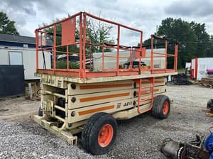 SOLD - JLG 35 Lot No. 5011 Construction with 902 Hrs | Tractor Zoom