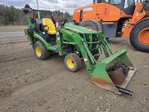 John Deere 1025R Lot No. 352 Tractors For Sale with 407 Hrs | Tractor Zoom