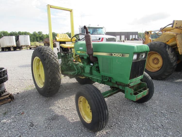 John Deere 1050 Tractors Less than 40 HP for Sale | Tractor Zoom