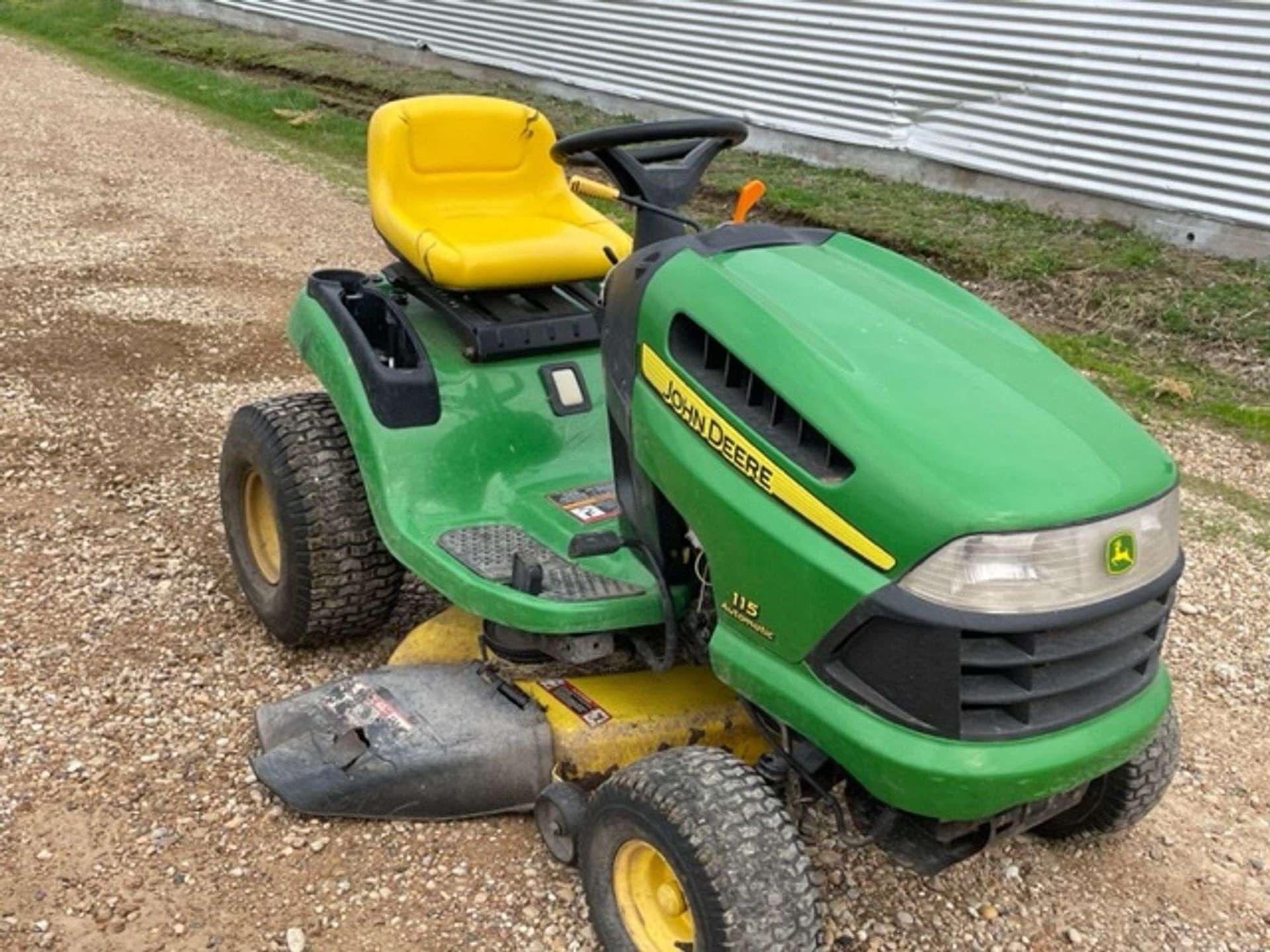 John Deere 115 Other Equipment Turf for Sale | Tractor Zoom