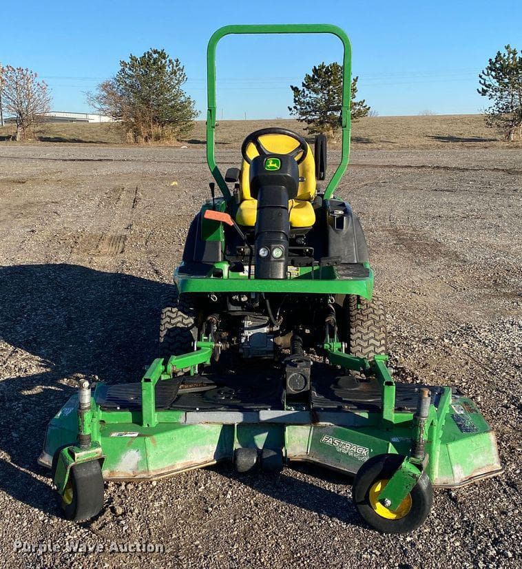 Tractor Zoom - John Deere 1445 Series II