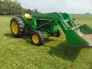 SOLD - John Deere 1520 Tractors with 2,493 Hrs | Tractor Zoom