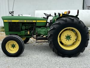 SOLD - John Deere 1530 Lot No. 1012 Tractors with 370 Hrs | Tractor Zoom
