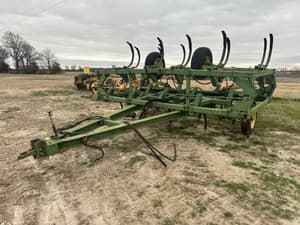 SOLD - John Deere 1610 Lot No. 1031 Tillage with 25 ft | Tractor Zoom