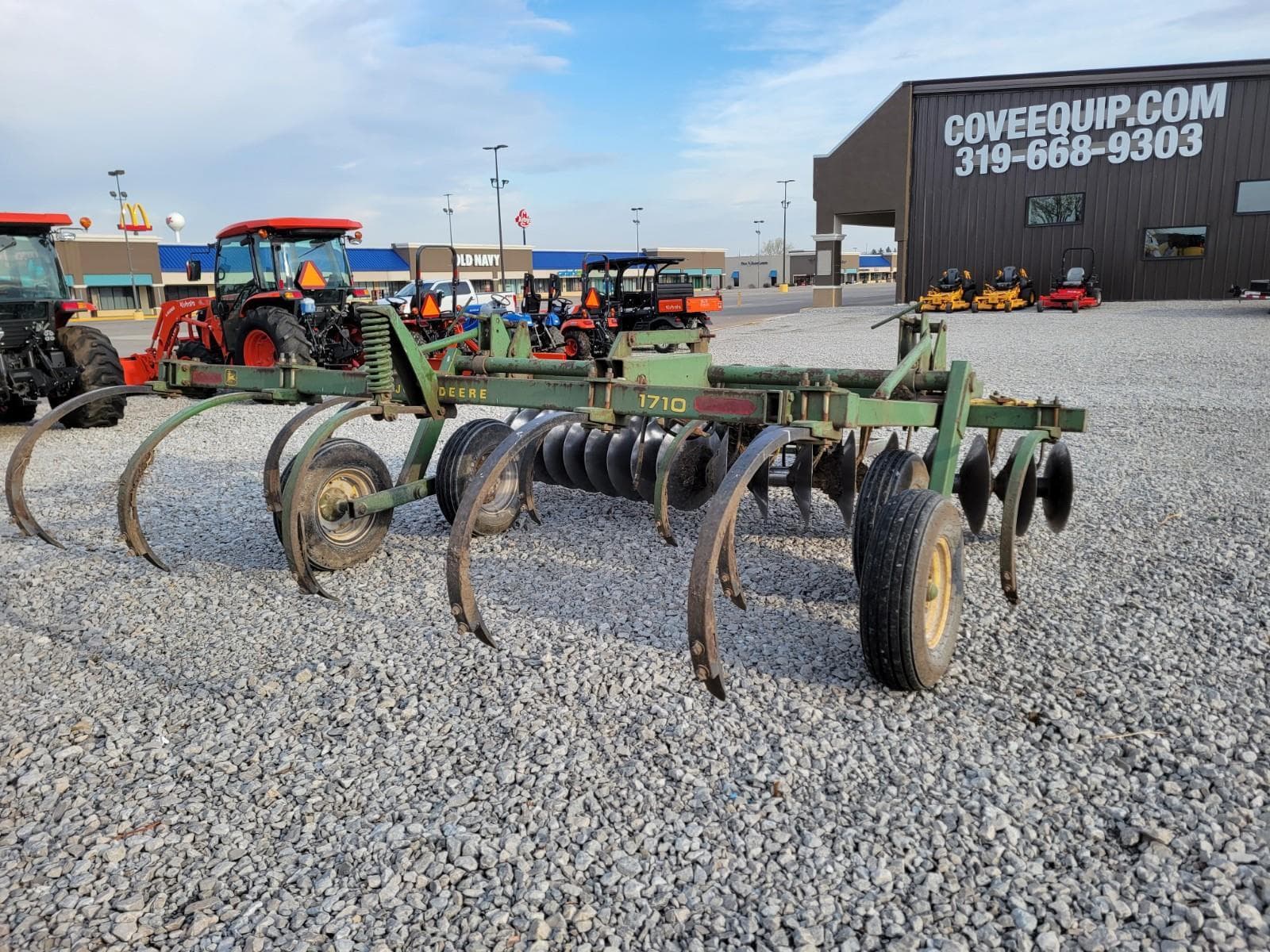 John Deere 1710 Tillage Disk Rippers for Sale | Tractor Zoom