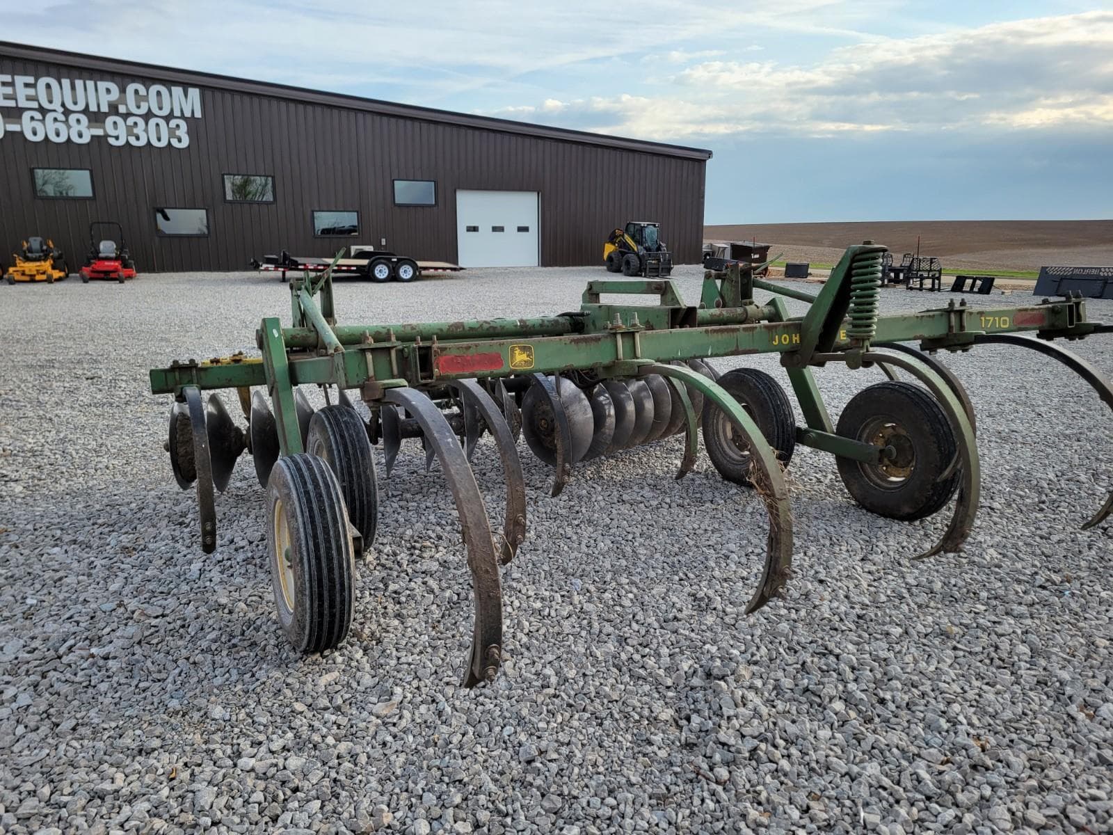 John Deere 1710 Tillage Disk Rippers for Sale | Tractor Zoom