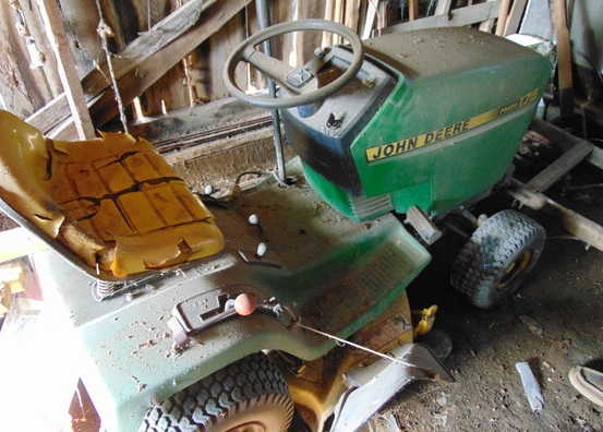 SOLD - John Deere 175 Lot No. 2a2ec4fd-18e8-11ed-8bec-0246304ce823 ...
