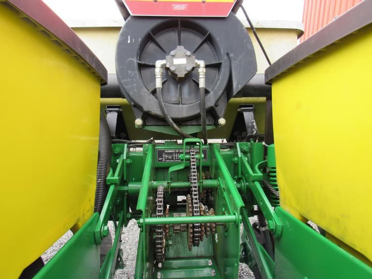 John Deere 1750 Planting Planters for Sale | Tractor Zoom