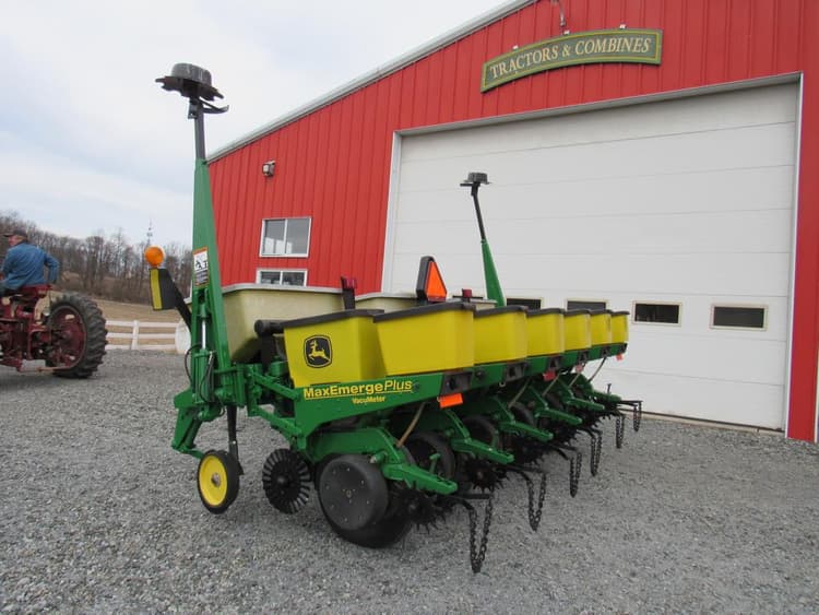 John Deere 1750 Planting Planters for Sale | Tractor Zoom