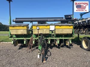 John Deere 1750 Lot No. 720 Planting For Sale with 6 Rows | Tractor Zoom